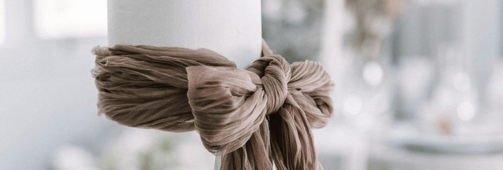 PropTrends #6 - Defying Gravity With The Floating Cake Tier – Prop Options