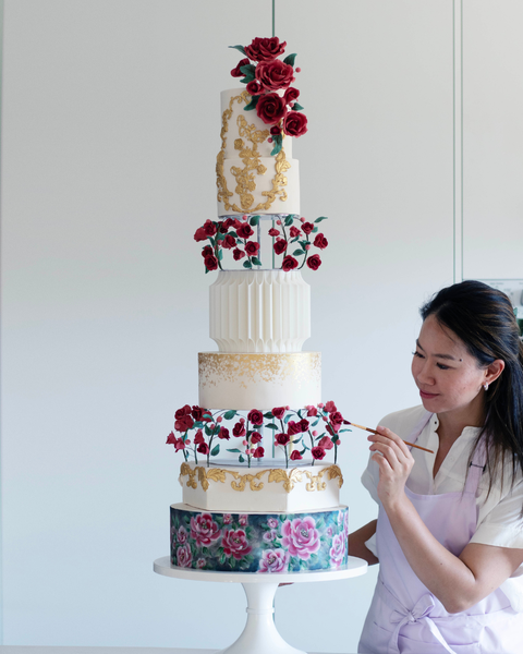 7 Steps to Improve Cake Photography for Bakers and Cake Decorators – Prop Options