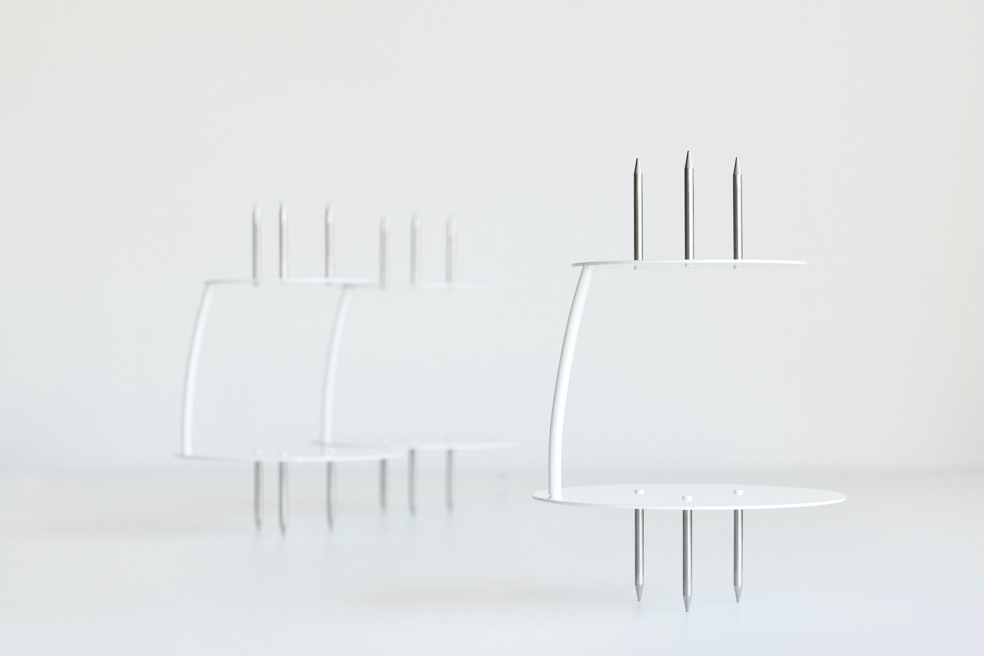 PropTrends #6 - Defying Gravity With The Floating Cake Tier – Prop Options