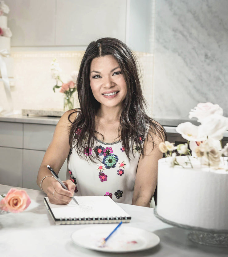 Monochrome & Movement with Cobi & Coco – Prop Options