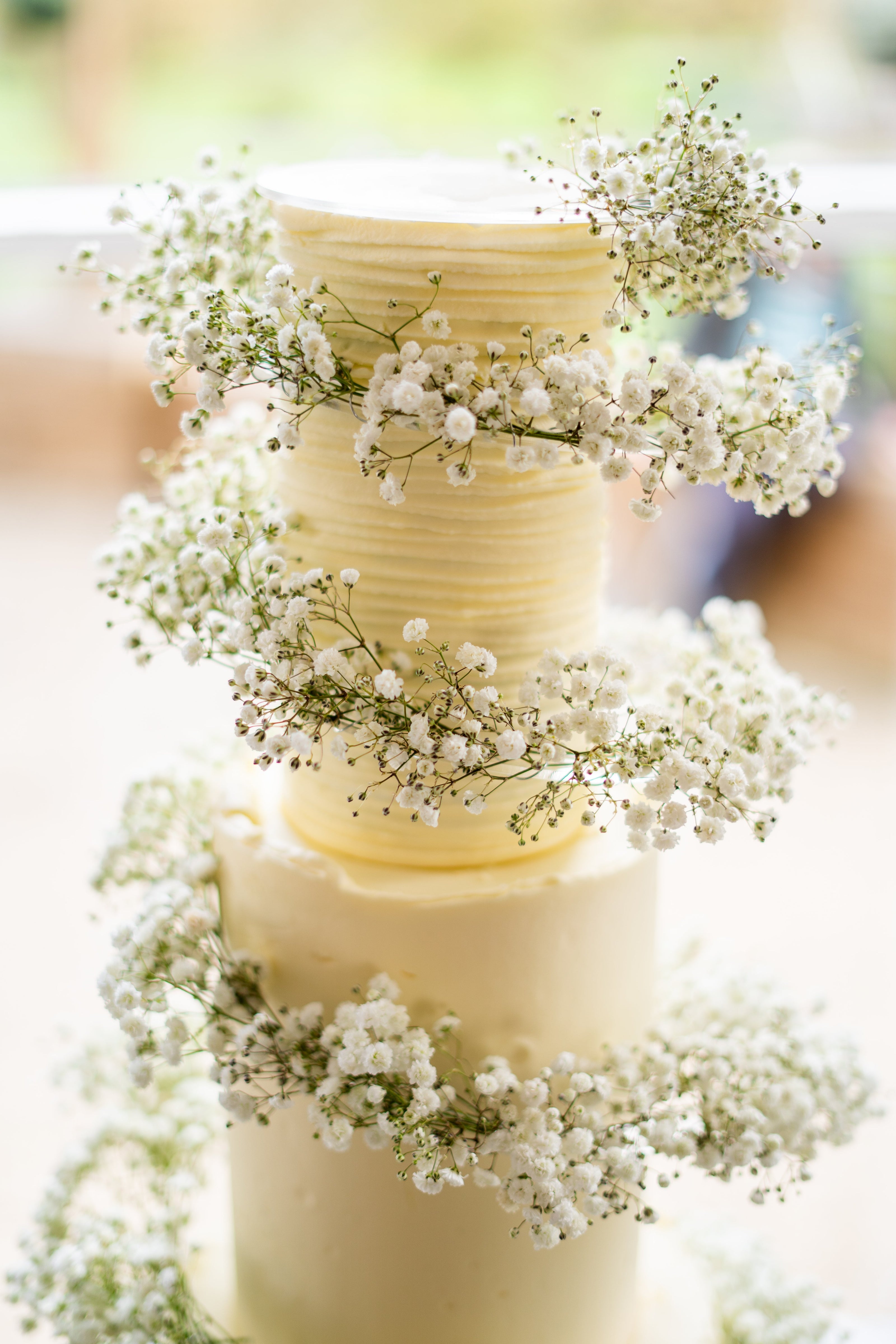 Cake Spiral™ — Acrylic Wrap for Tiered Cakes | Prop Options