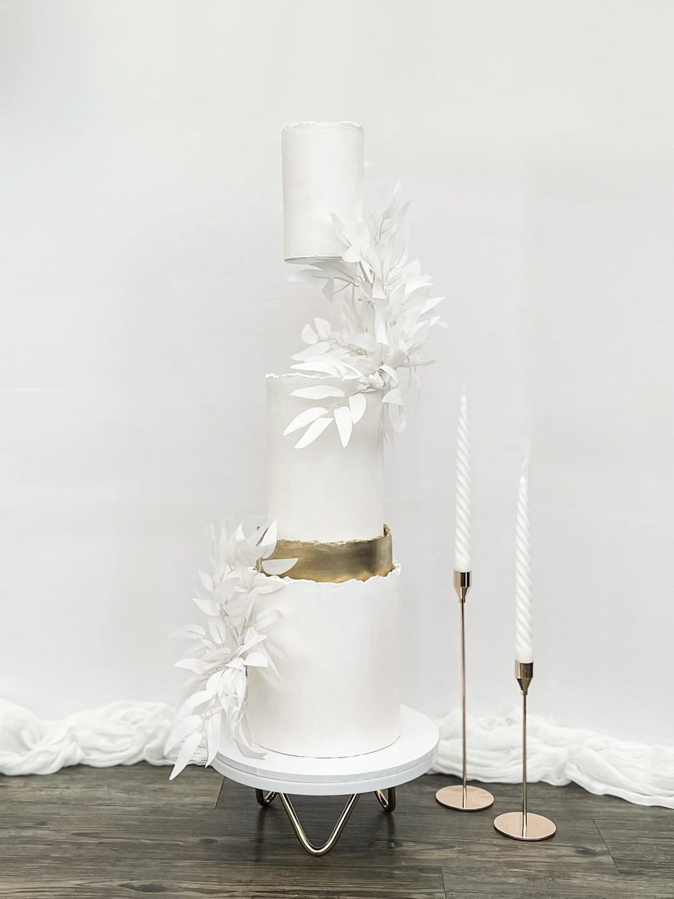 How To Incorporate Spacers & Separators Into Your Cake Design With Bub ...