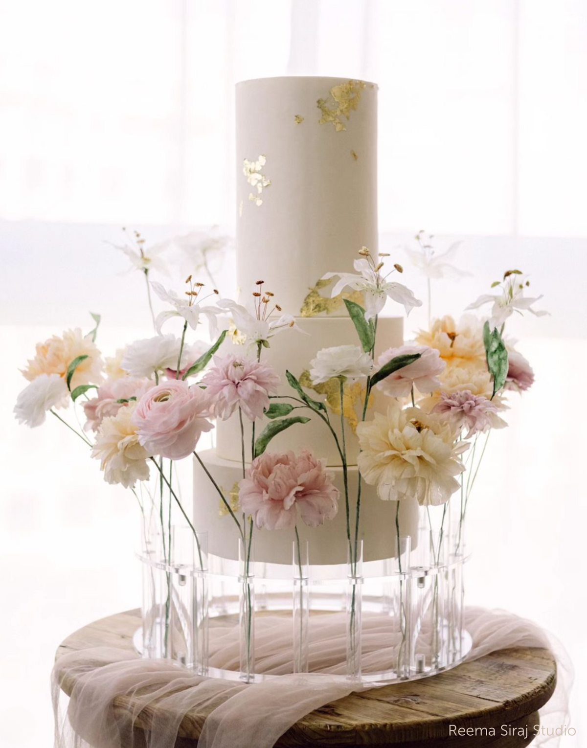 PropTrends #11 - Fabulous Floral Cake Stands – Prop Options