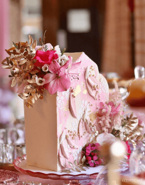 Original Trefoil Arch Cake Guides | Prop Options