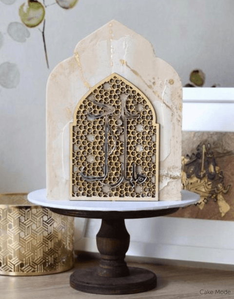 Original Trefoil Arch Cake Guides | Prop Options
