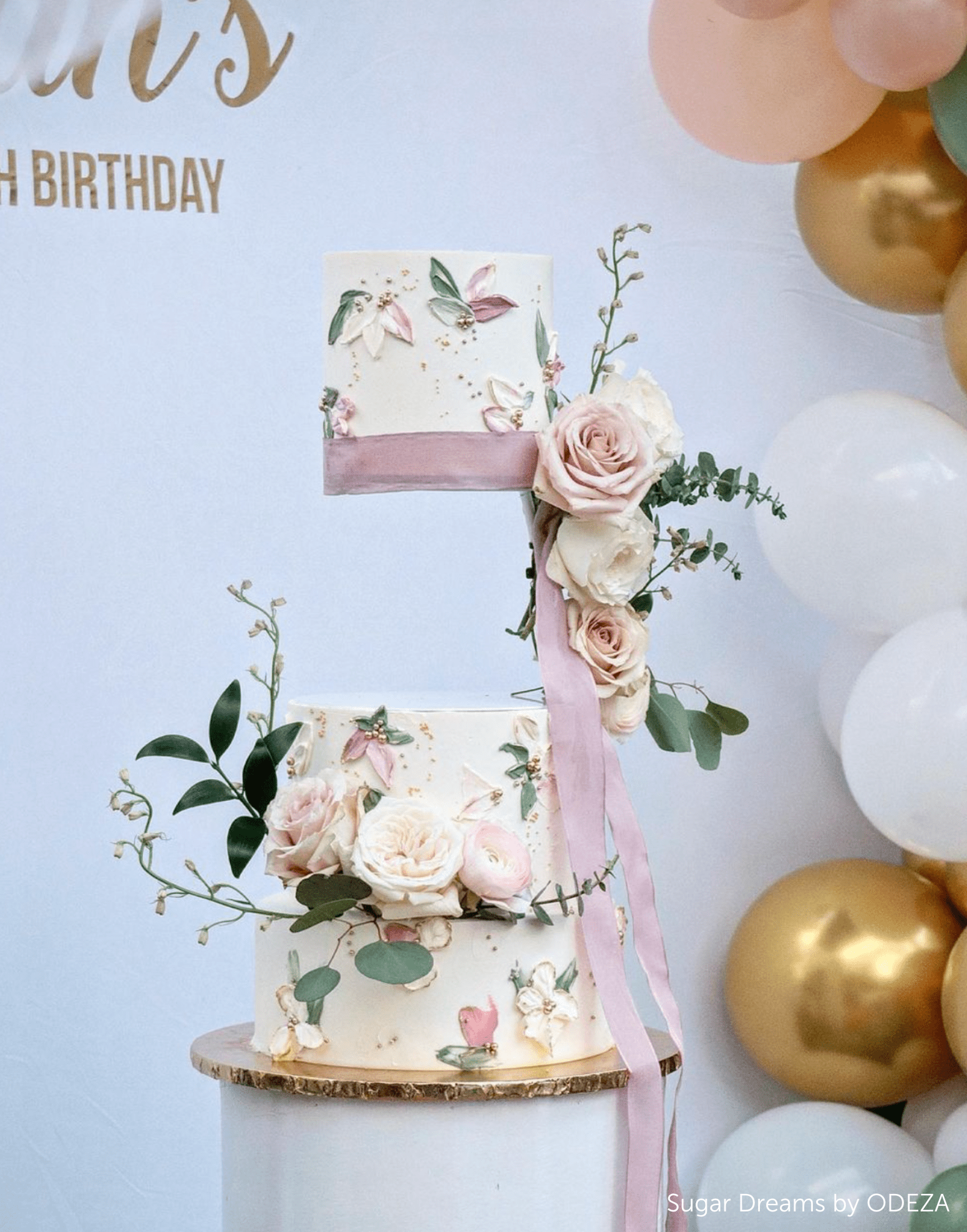 The Story Behind The Castle In The Clouds With Cakes Couture – Prop Options