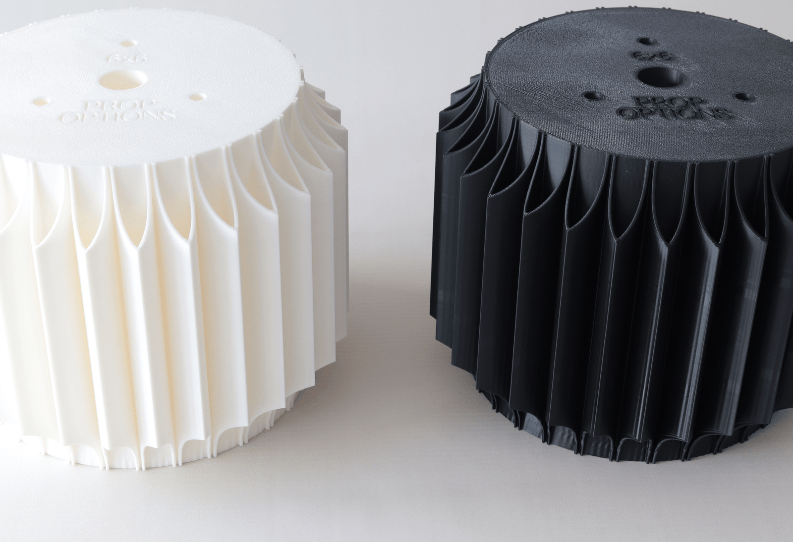 Round Fluted Cake Separator - Prop Options