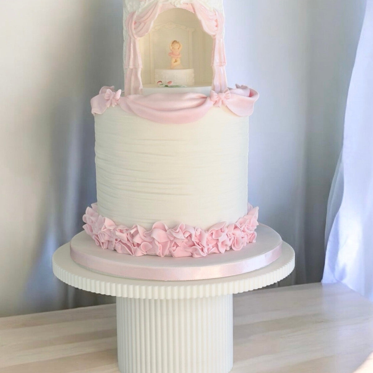 The Theatre Tier – Prop Options